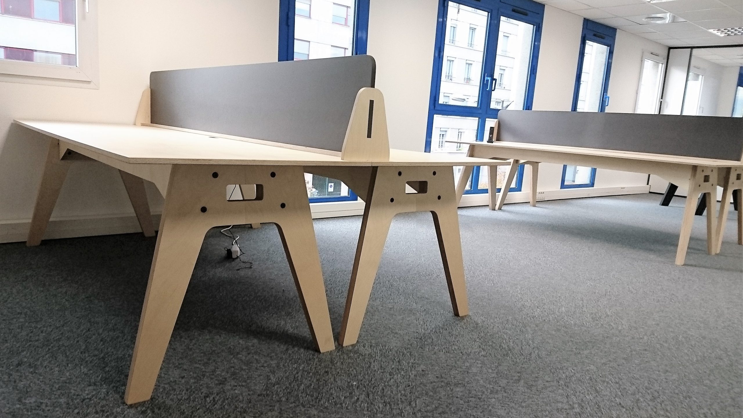 Tables de coworking L.E.F. - La Fabrique | Mobilier Art Agencement et ...